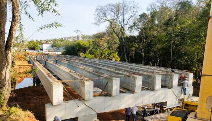 Construção de Ponte – Trilha Engenharia